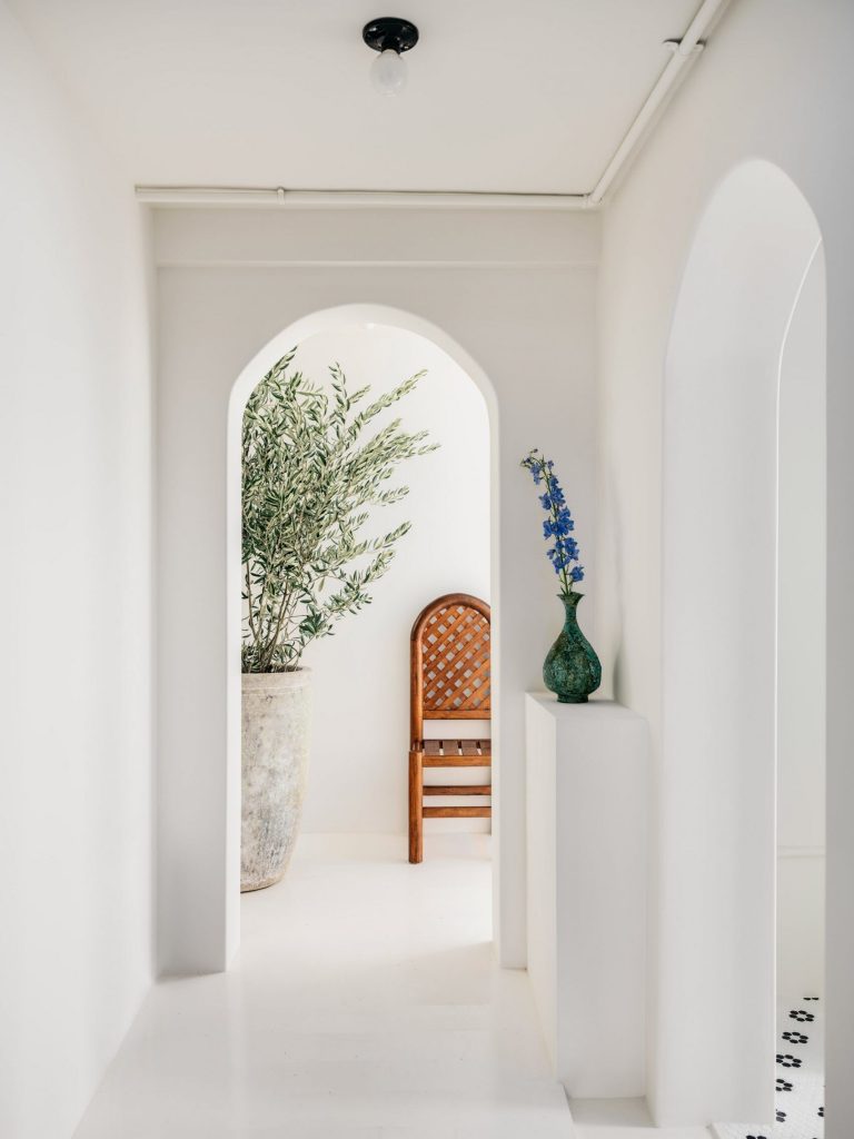 Greek Interior Design Style - Stylish Club