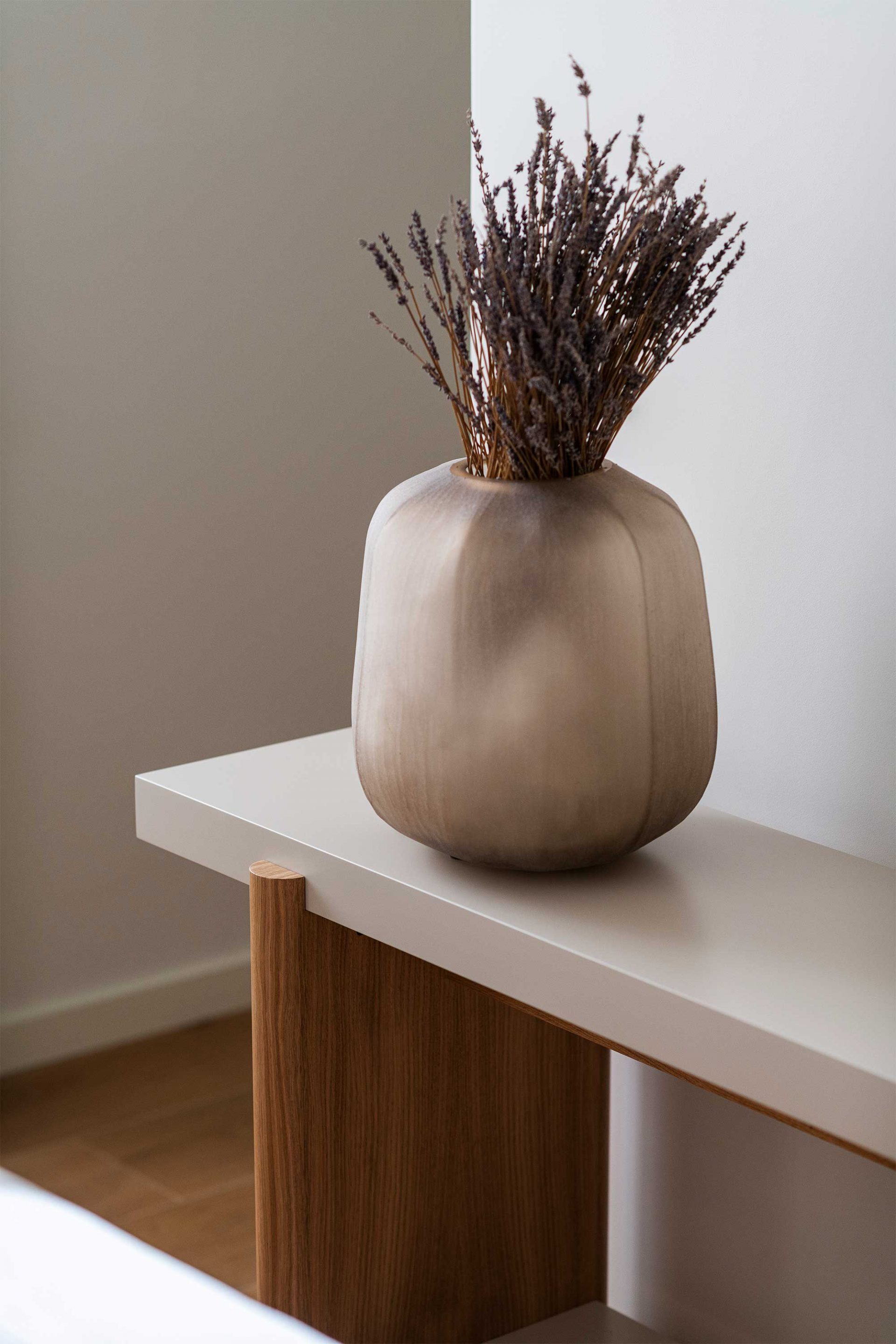 Natur Console - Stylish Club